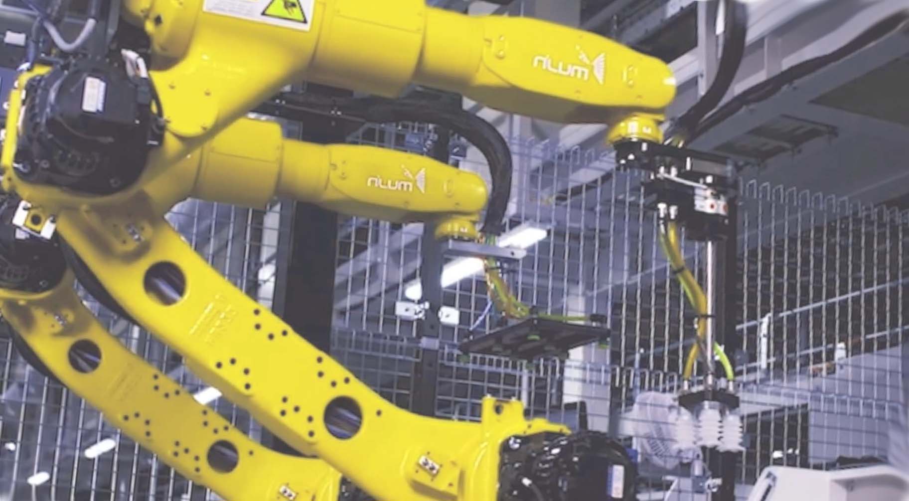 Robotic Idol: A Competition Designed to Promote STEAM Education